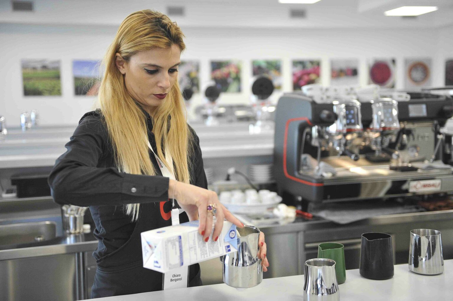 CHIARA BERGONZI IN THE ACCADEMIA TRUCILLO - Trucillo